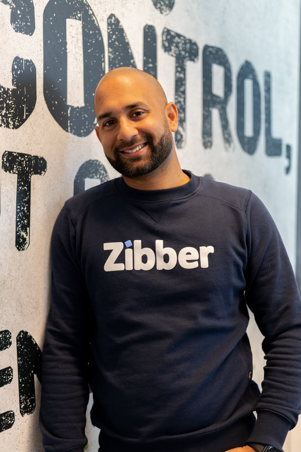 Ontmoet het team van experts achter de schermen | Zibber