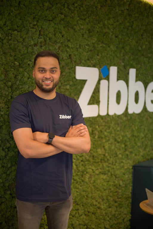 Ontmoet het team van experts achter de schermen | Zibber